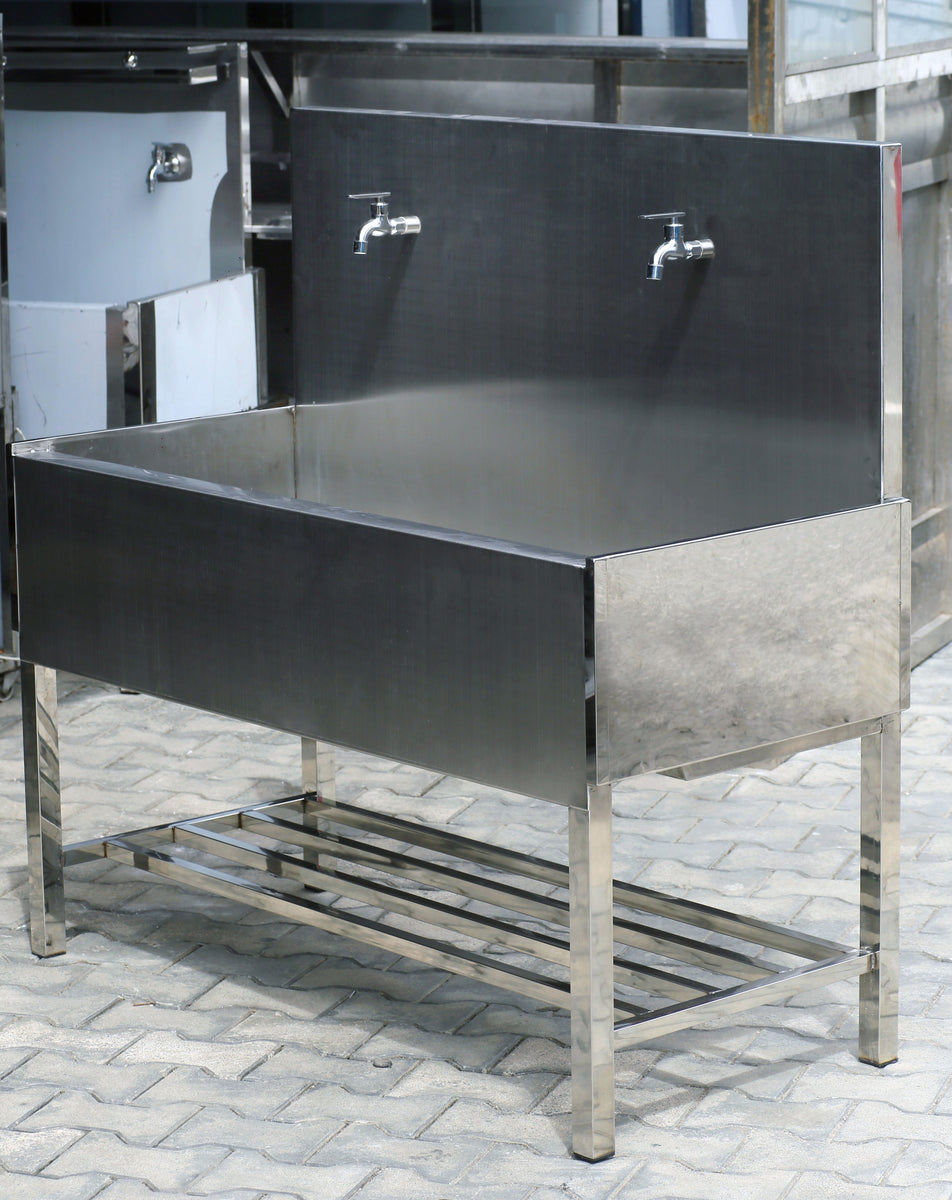 Stainless Steel Customer/Guest Sink | Hotel Equipment | LMC Sri Lanka